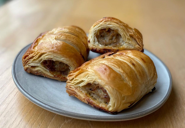 Sausage Rolls (Box of 6) | BreadsNBakes